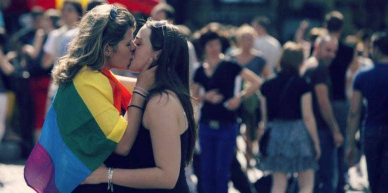 How To Make Sure Your Transgender Partner Feels Comfortable Erotic Educator Taylor Sparks